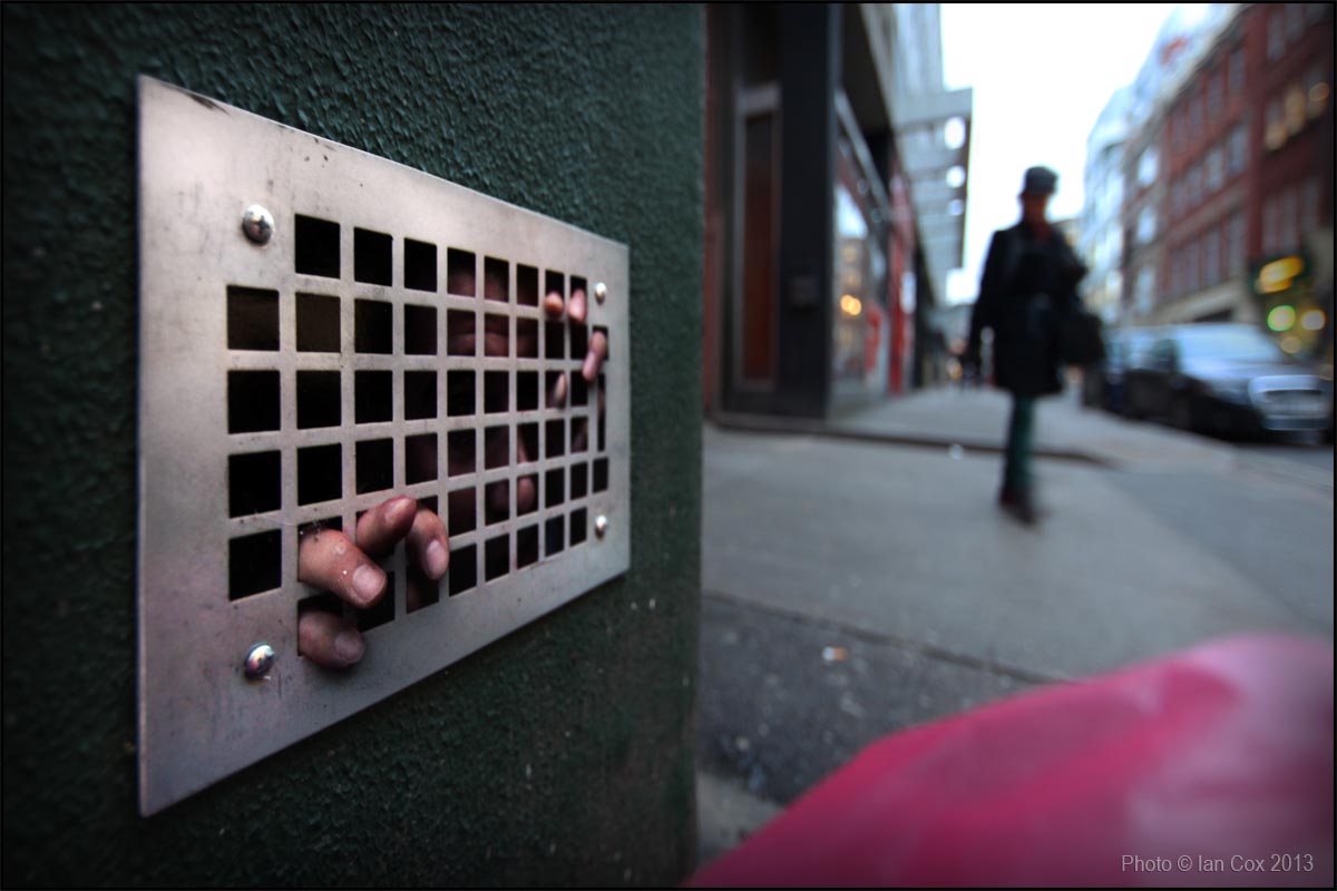Showing: Dan Witz – “Prisoners 2012 – 2013” @ Lazarides (Rathbone ...